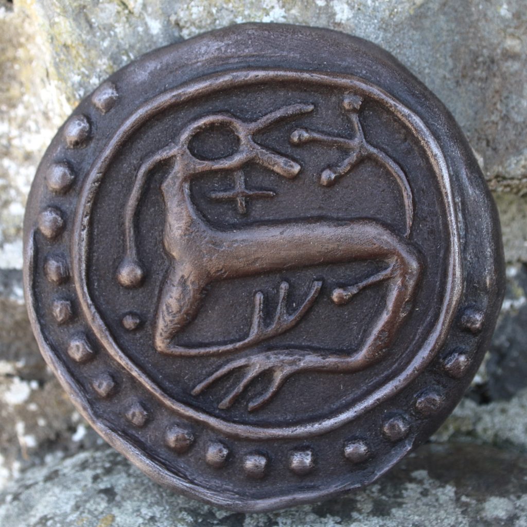 Backward Looking Beast Coin Plaque - History Bonkers.